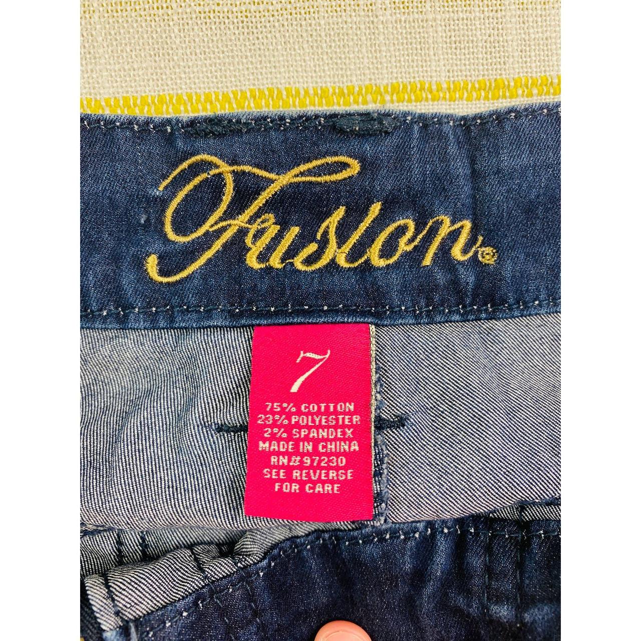 Fusion Zipper Front Low Rise Flared Jeans Womens 7... - Depop