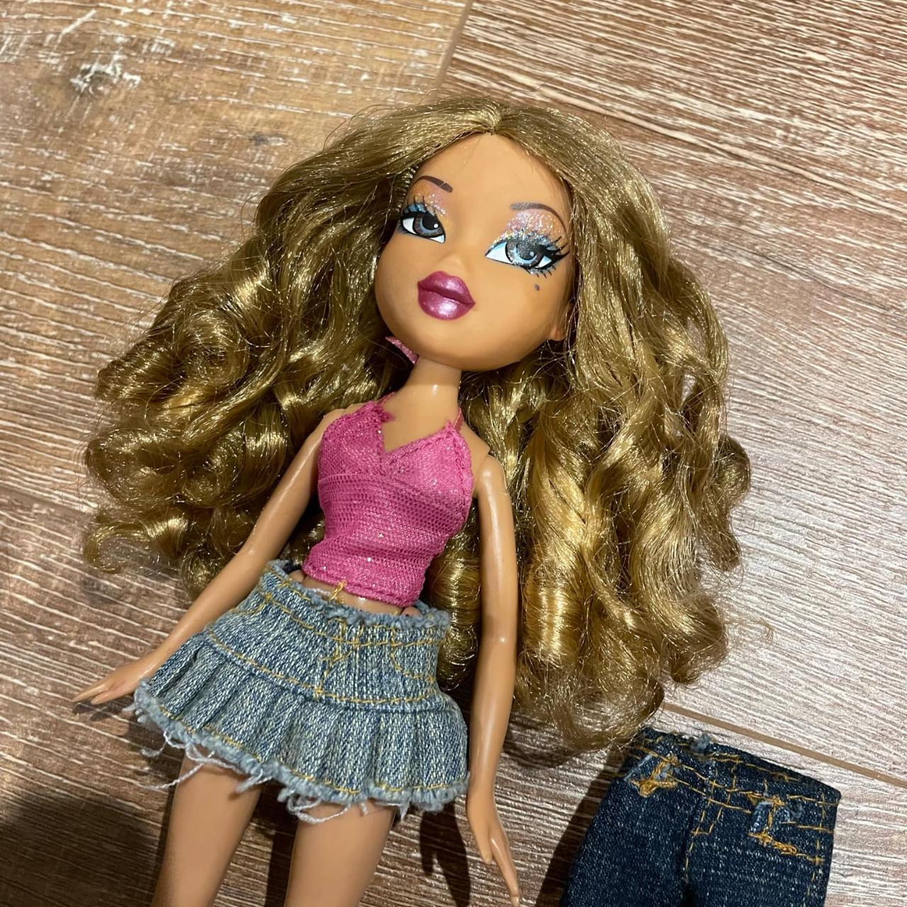 BRATZ - 2005 STEP OUT YASMIN DOLL Comes fully... | Depop