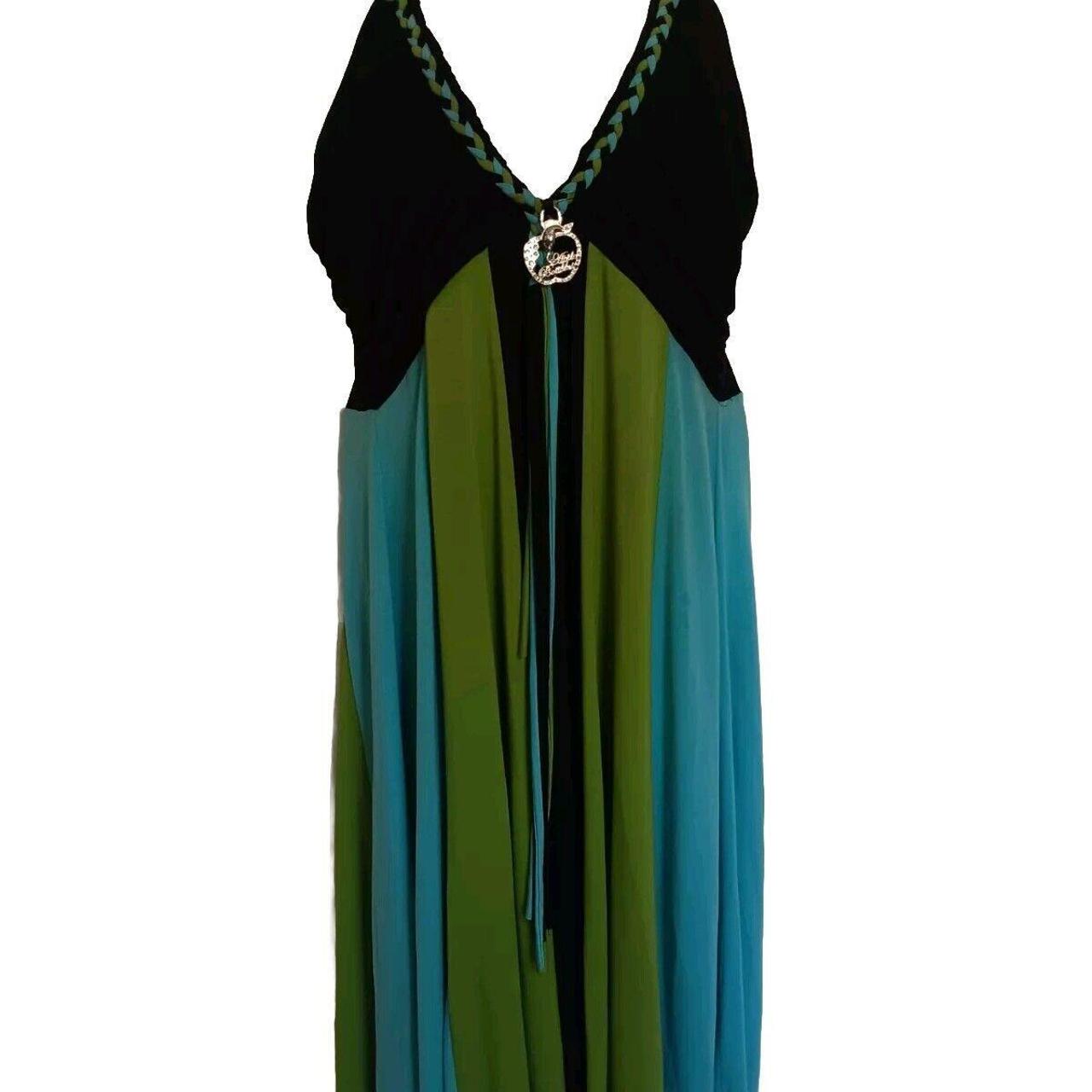 This beautiful Apple Bottom dress is perfect for any... - Depop