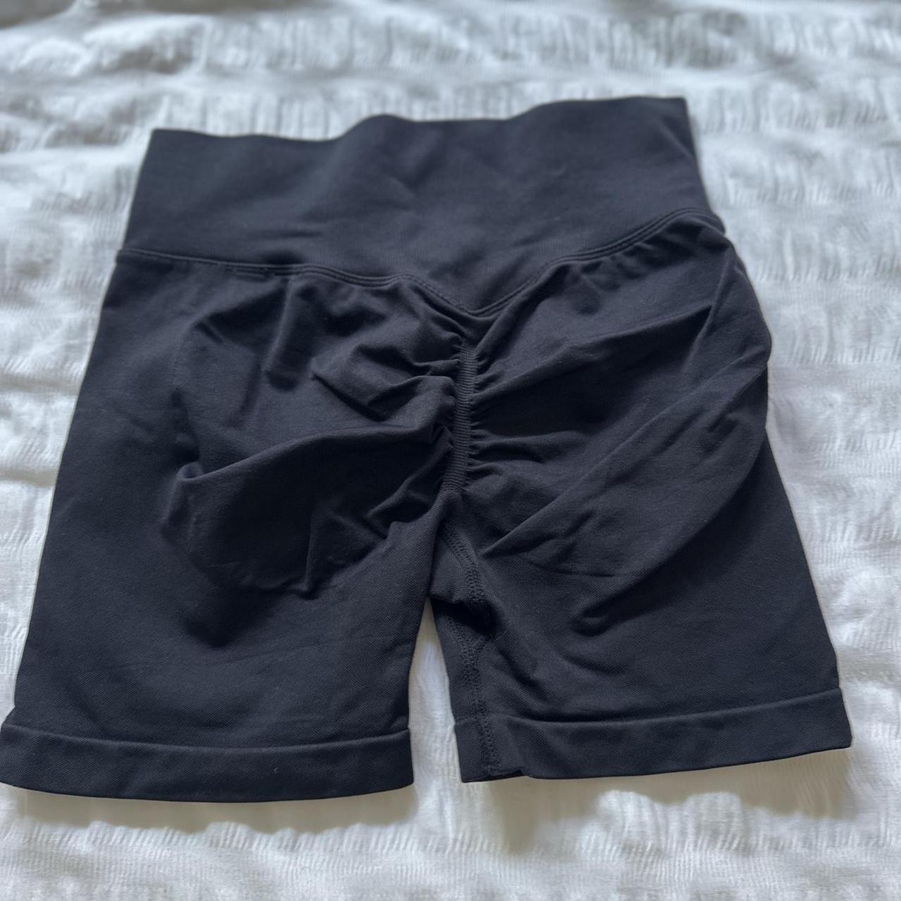 Shawty Active seamless, scrunch bum. Worn twice.... - Depop