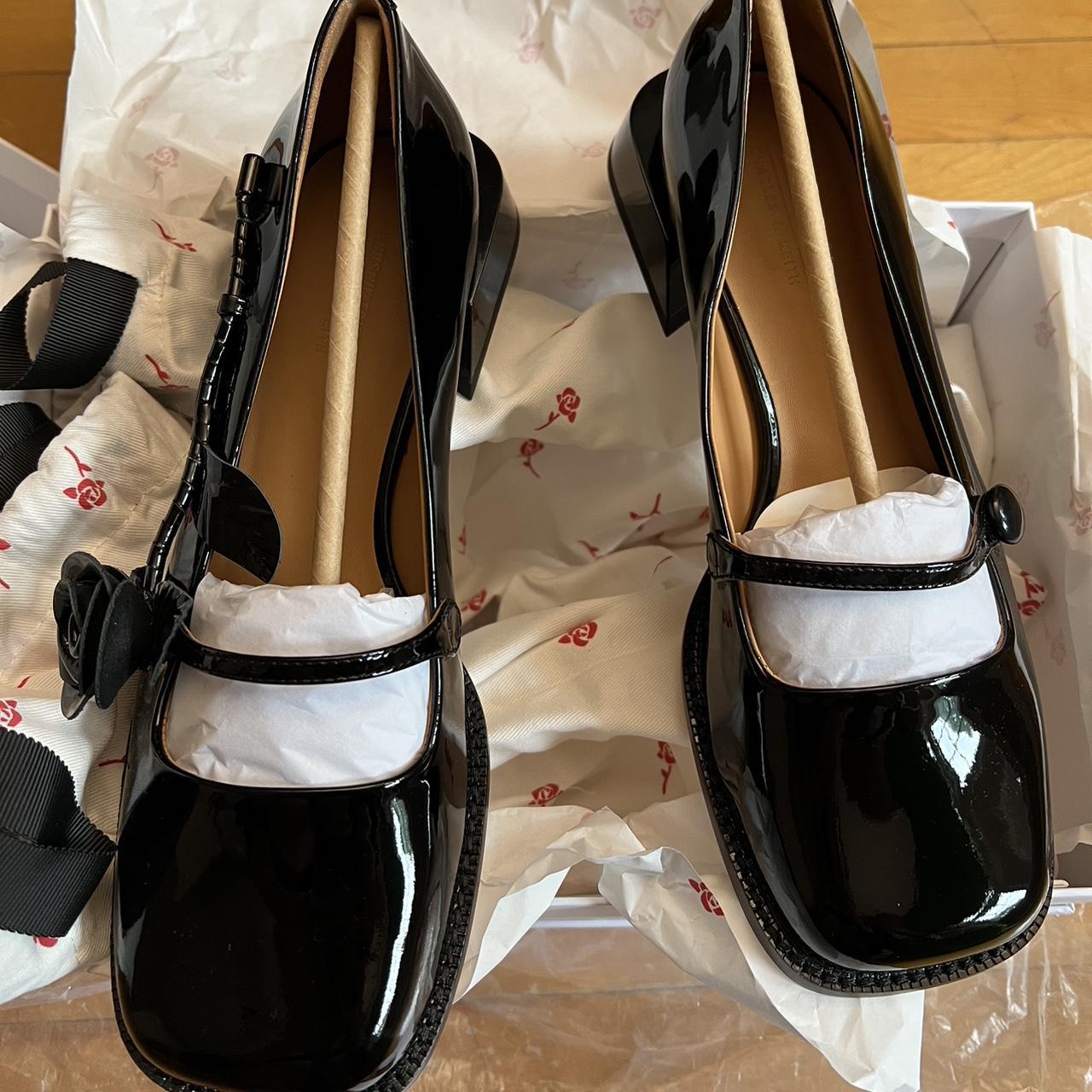 Shushu/Tong Women's Ballet-shoes | Depop