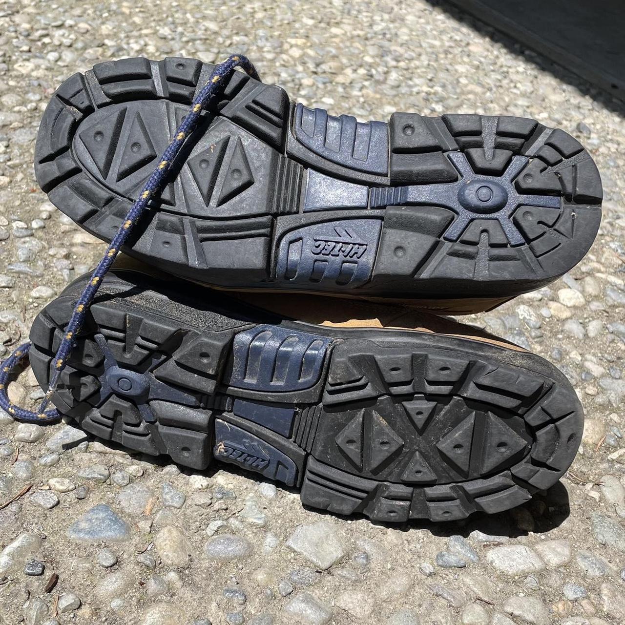 Hi-Tec Women's Tan and Brown Boots | Depop