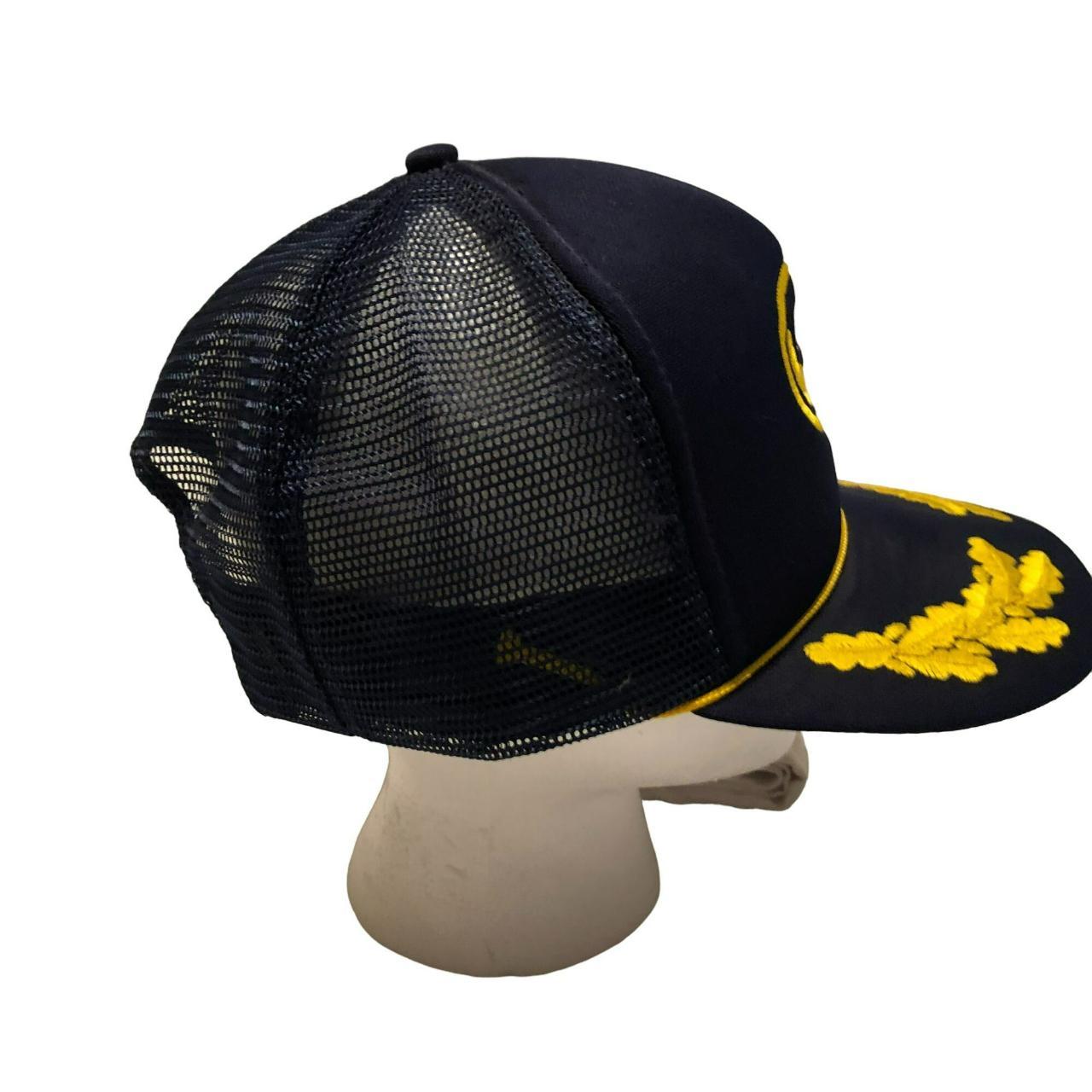 VINTAGE CAPTAIN TRUCKER SNAP BACK HAT EMBROIDERED... - Depop