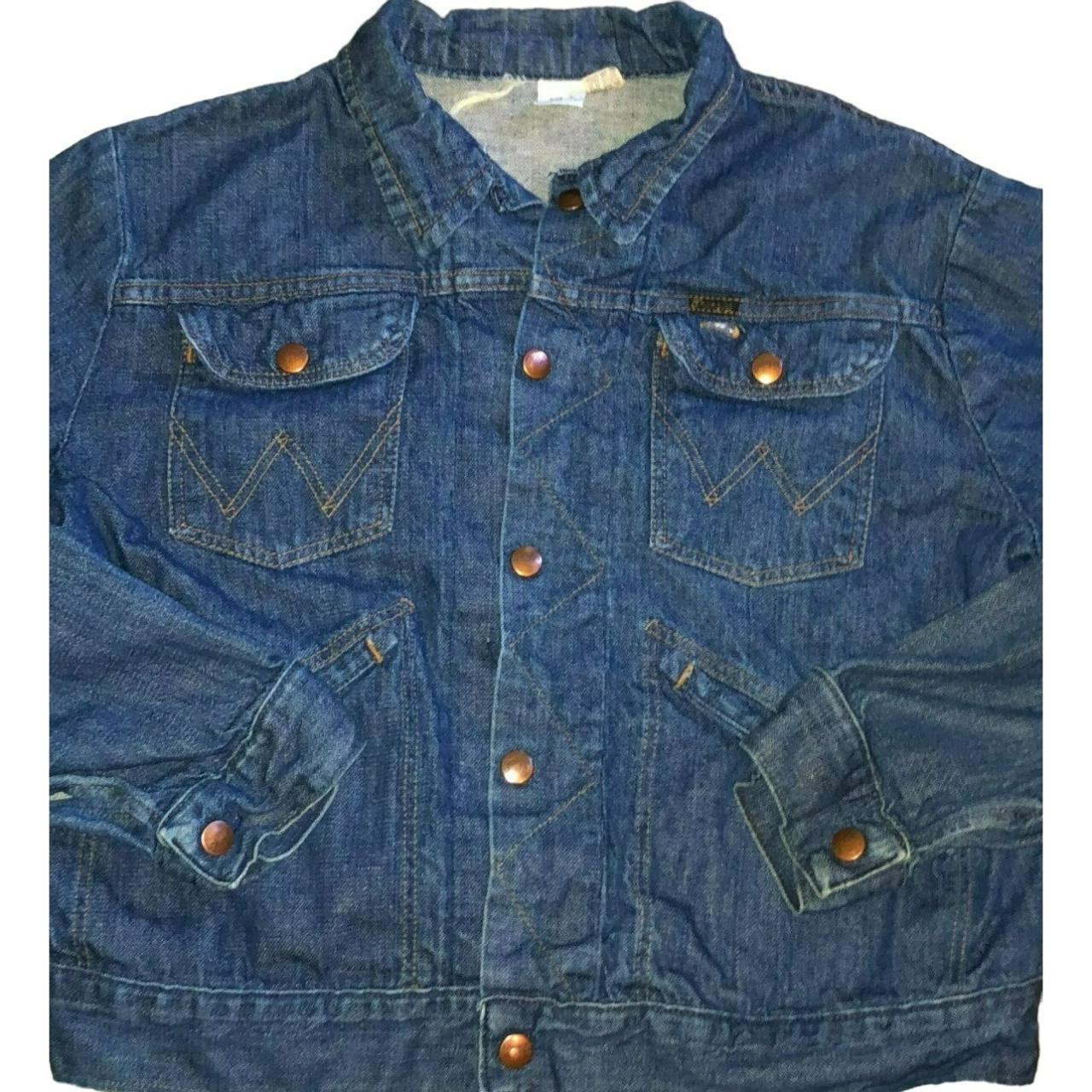 VTG WRANGLER DENIM TRUCKER JACKET SIZE L SLIDE... - Depop