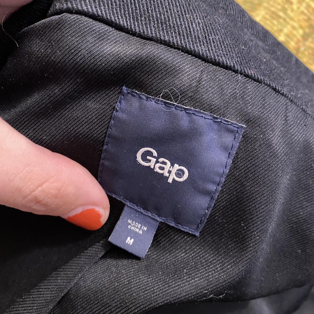 Gap Women's Black and Grey Jacket | Depop