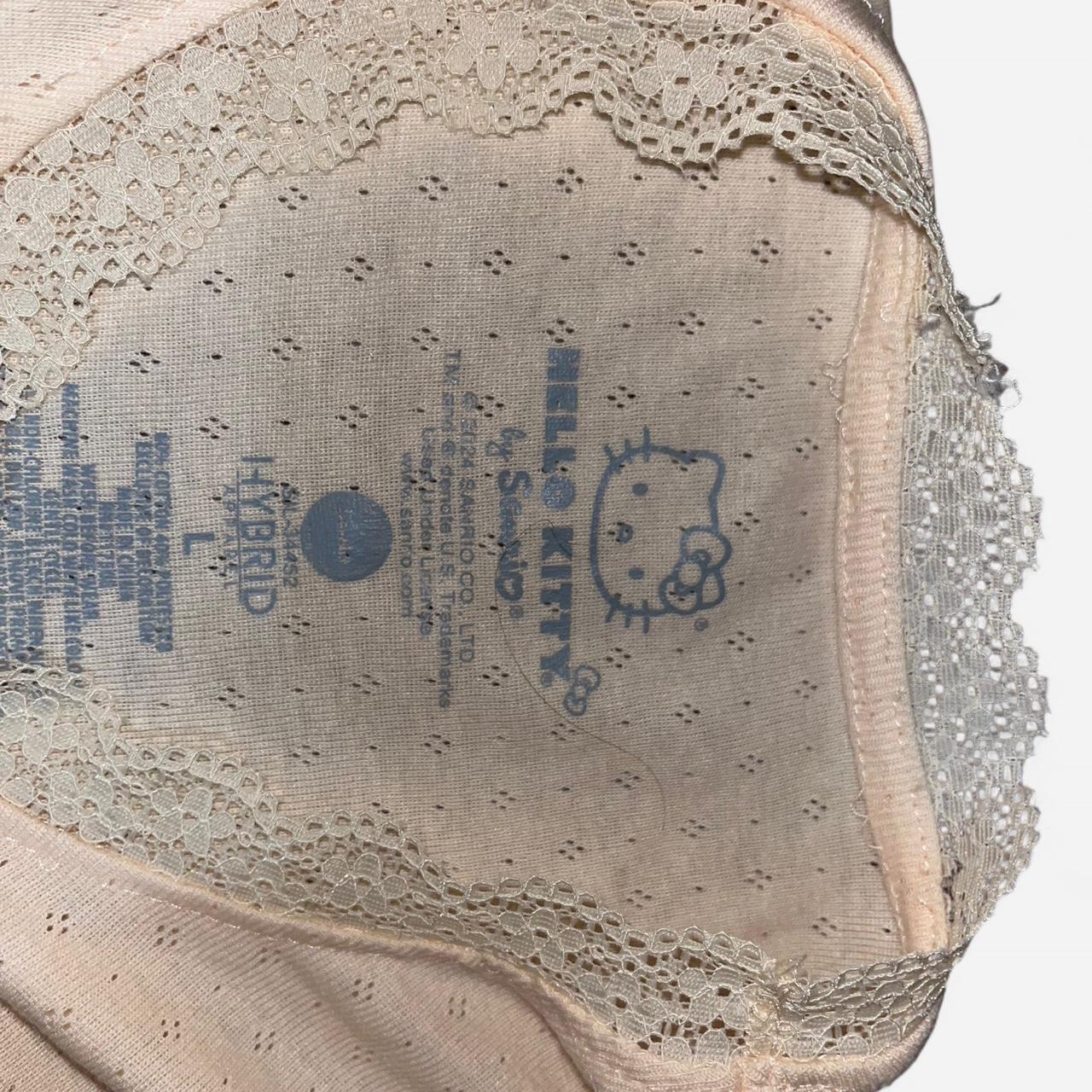 Hello Kitty lace top #kawaii #hellokitty #howdy | Depop