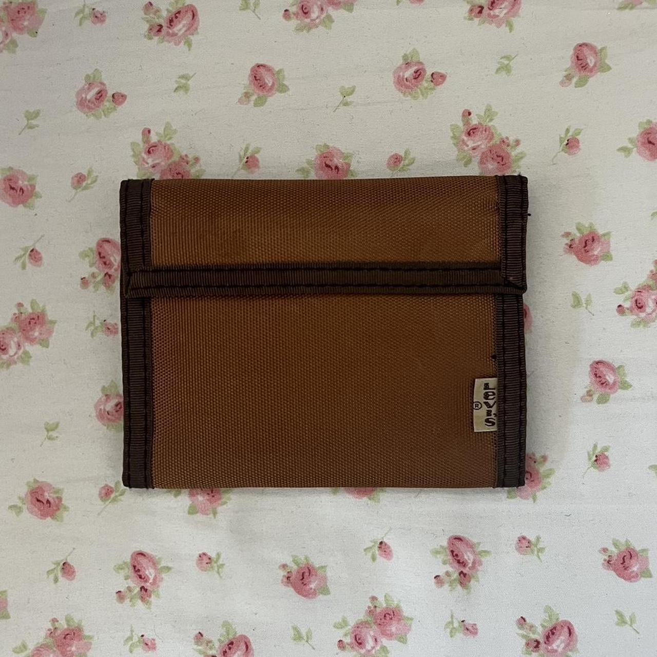 vintage levi’s velcro wallet ★ no flaws ★ about... - Depop
