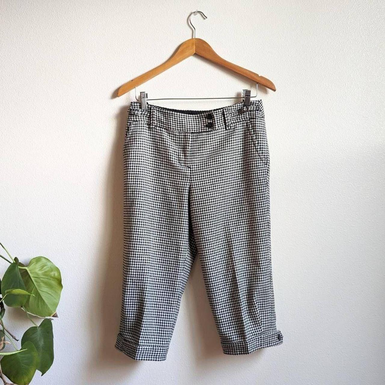 Houndstooth Mid Waist Knickerbocker Capri Pants... - Depop
