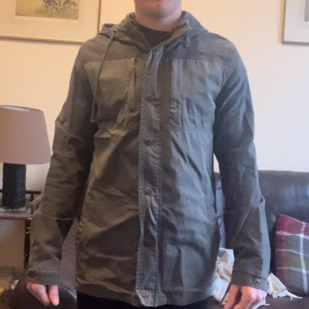 Deacon heavy weight jacket. Size small but fits... - Depop