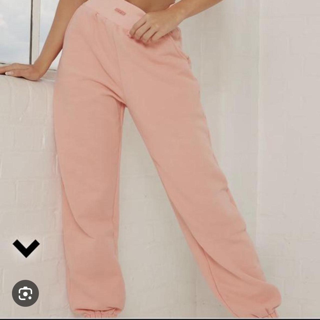 Pink high-waisted sweatpants #pinkpants #boo&tee | Depop