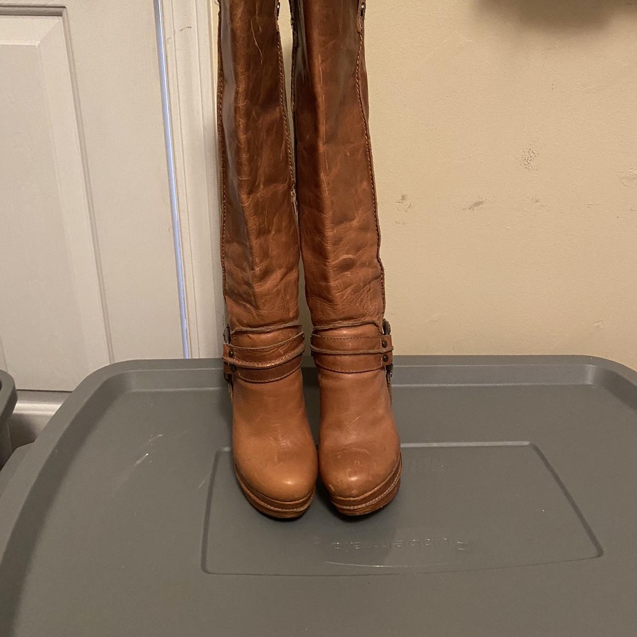 Jessica Simpson Women's Tan Boots | Depop