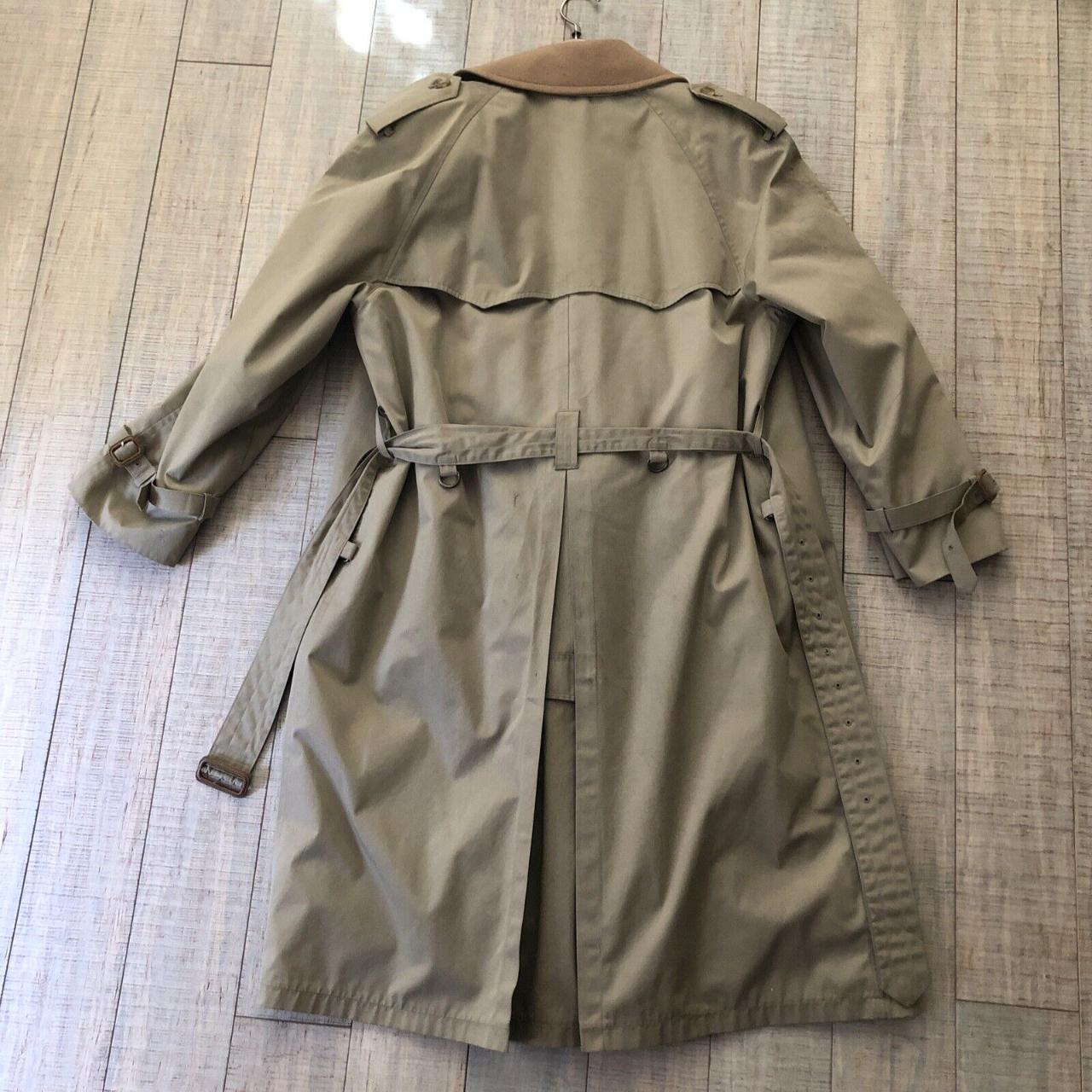 Classic BROOKS BROTHERS Double-Breasted Trench Coat... - Depop Classic BROOKS BROTHERS Double-Breasted Trench Coat... - Depop