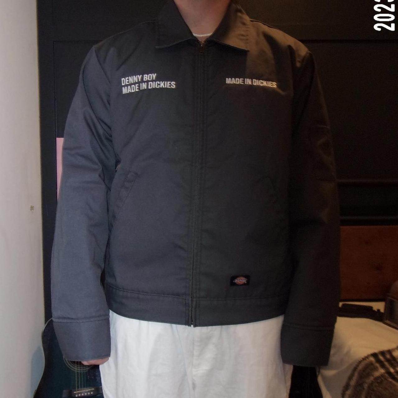 Dickies grey work jacket, labeled large but fits... - Depop