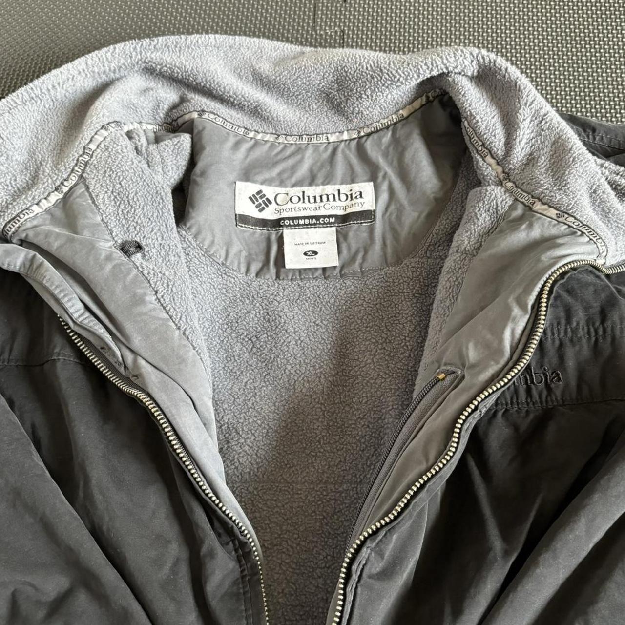 y2k columbia puffer fuzzy black jacket men’s size... - Depop