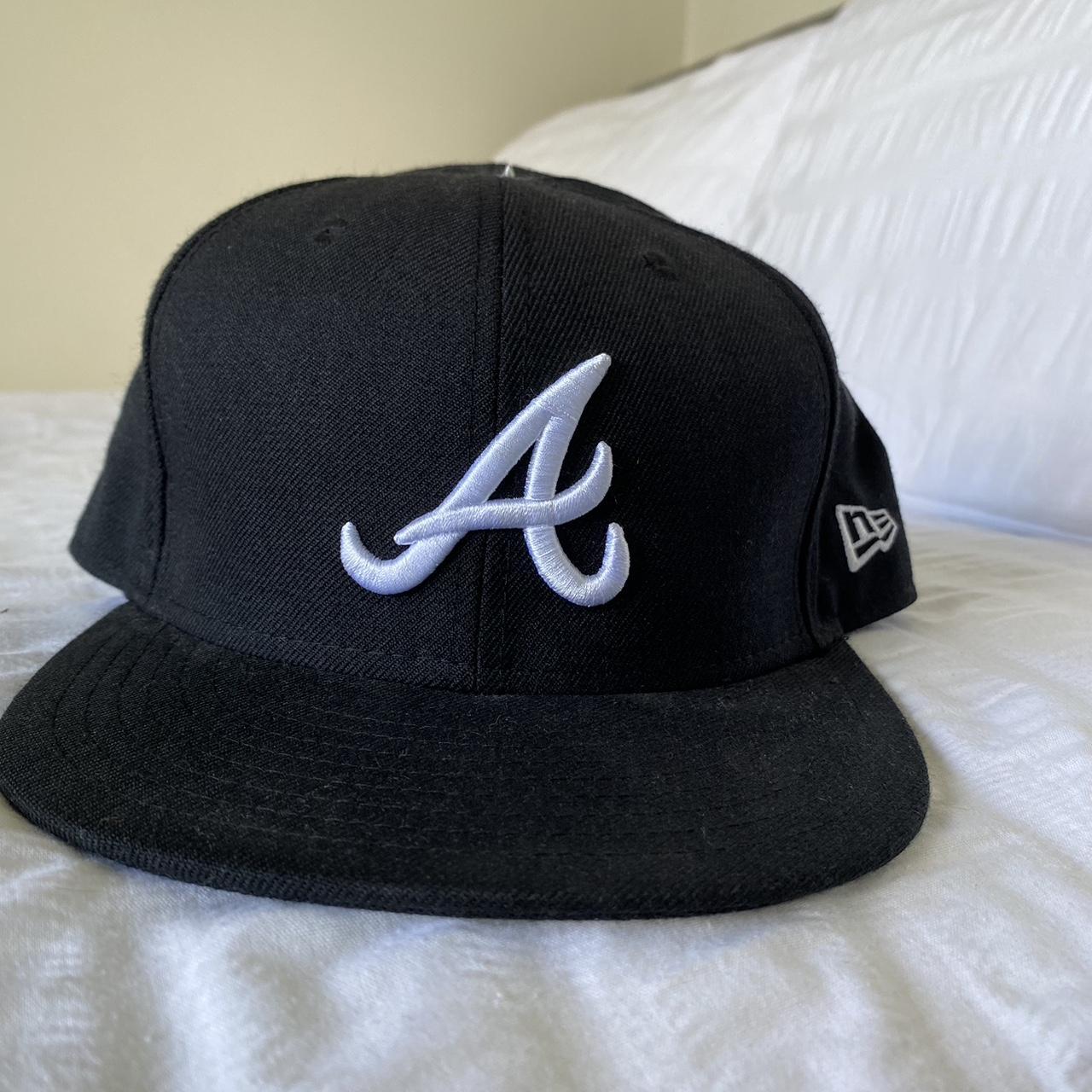 Atlanta Braves SnapBack New Era Authentic Size 7... - Depop