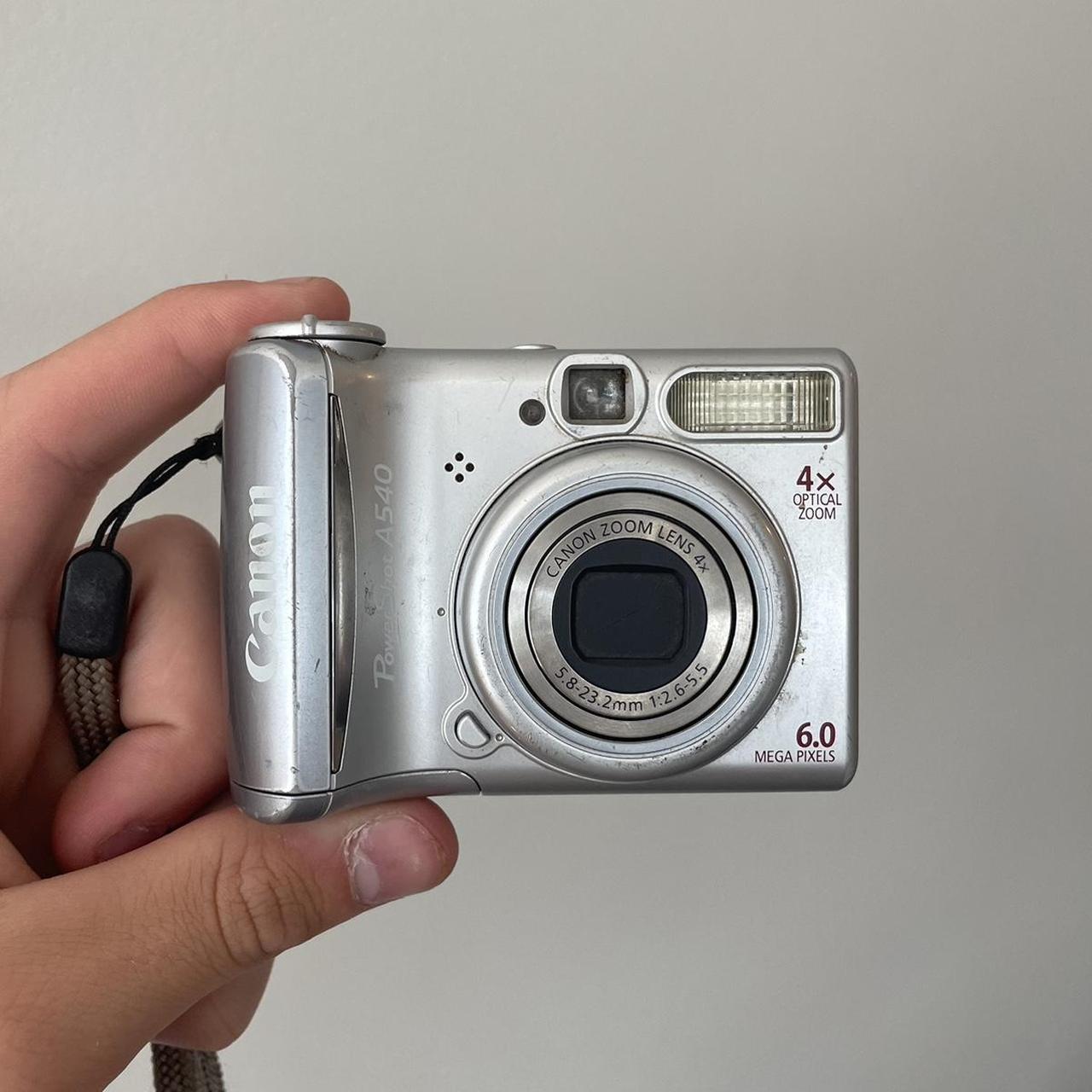 Canon a540 digital camera In good condition, works... - Depop