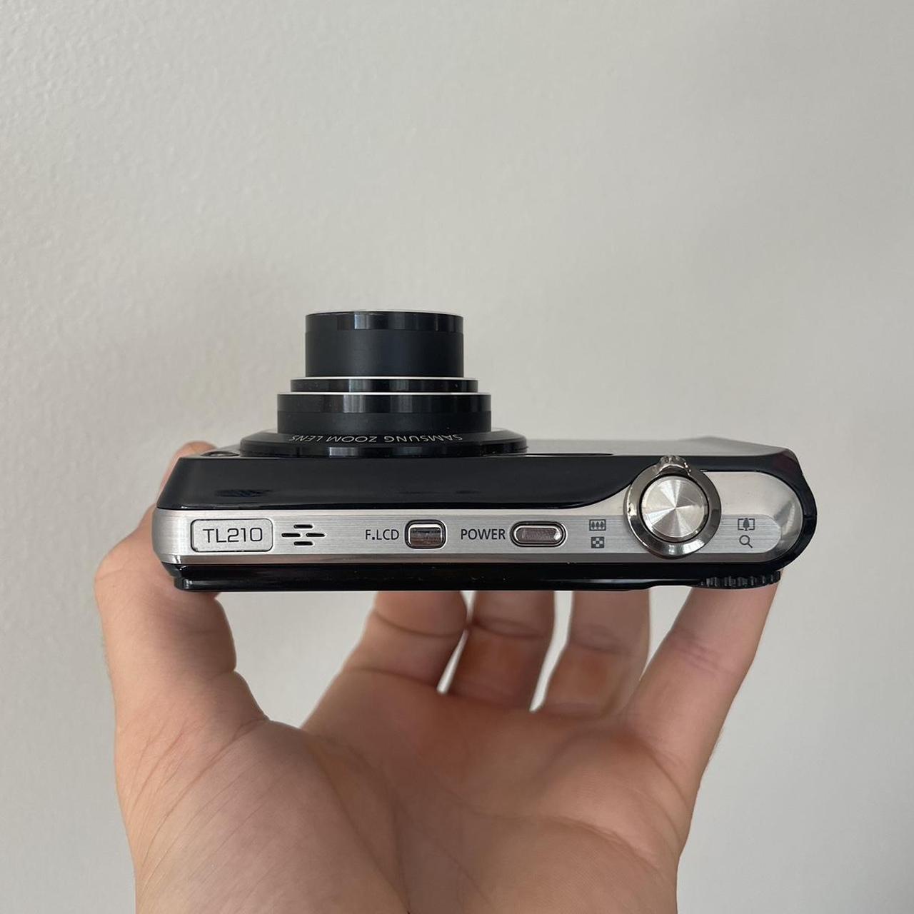 Samsung TL210 digital camera In great condition,... - Depop