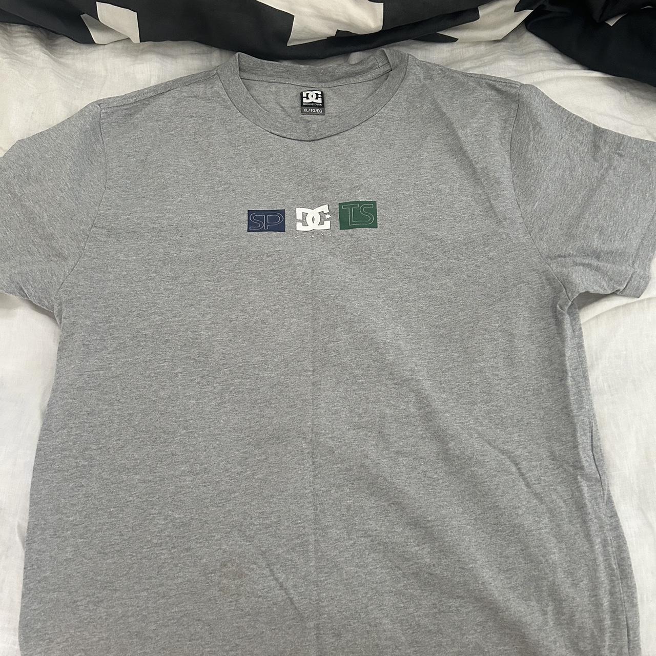 Dcshoecousa tee Pretty much brand new #dc... - Depop
