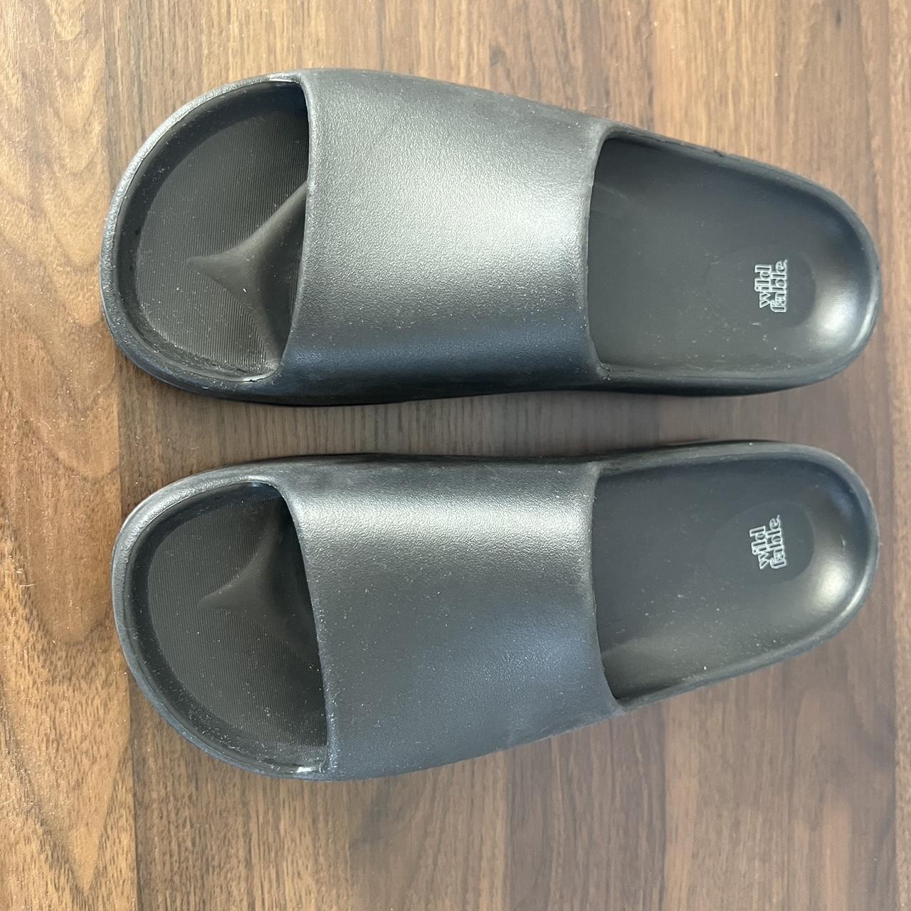 Wild Fable Women's Black Sandals | Depop