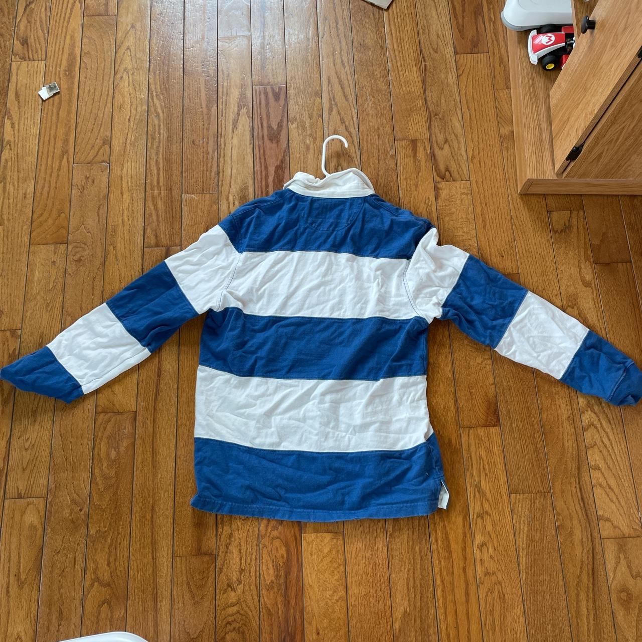 American Eagle Men's Blue and White Jumper | Depop