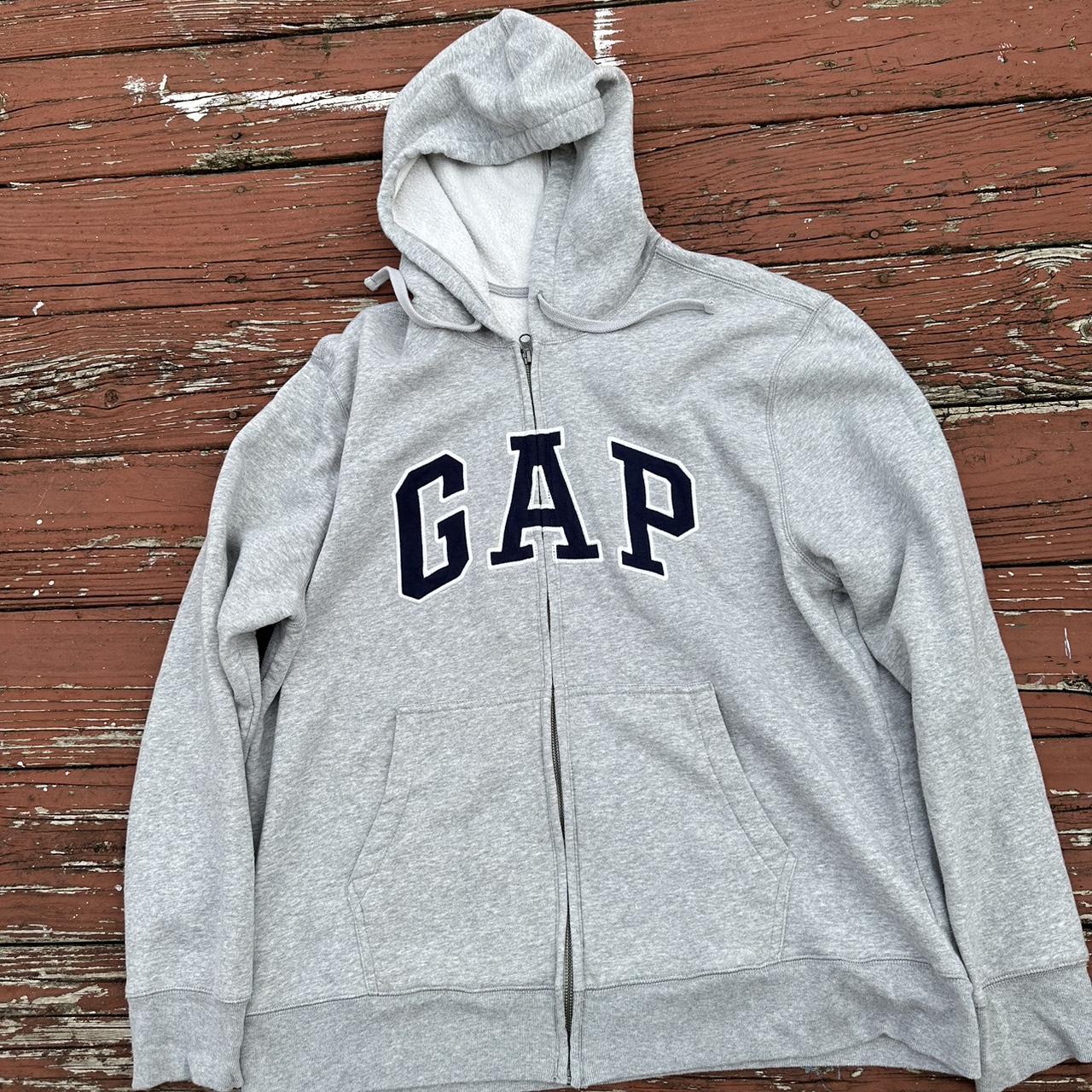 gap zip up - Depop