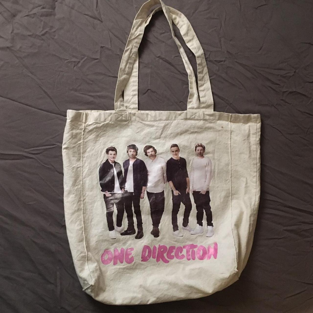 One Direction tote bag Kinda cute haha #totebag... - Depop