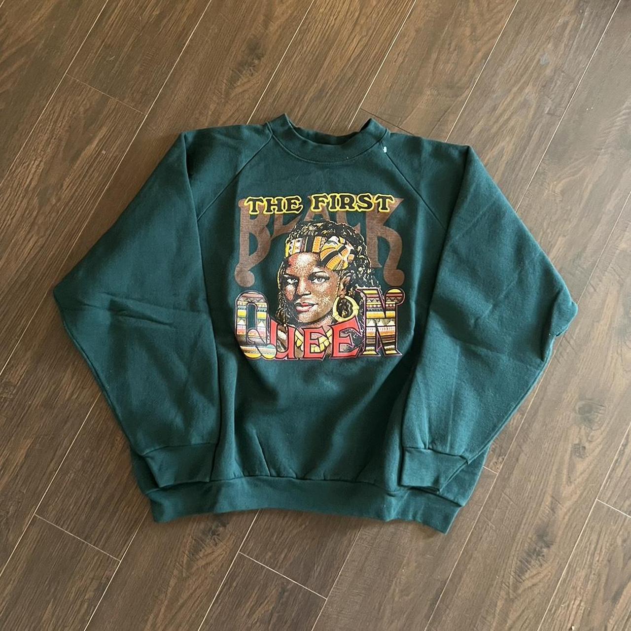 Vintage 90s Crewneck Sweatshirt Perfect for fall cut... - Depop