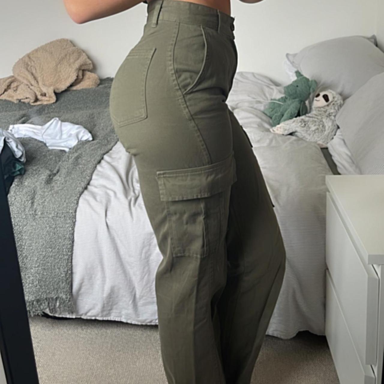 stradivarius khaki cargos size 6 worn once amazing... - Depop