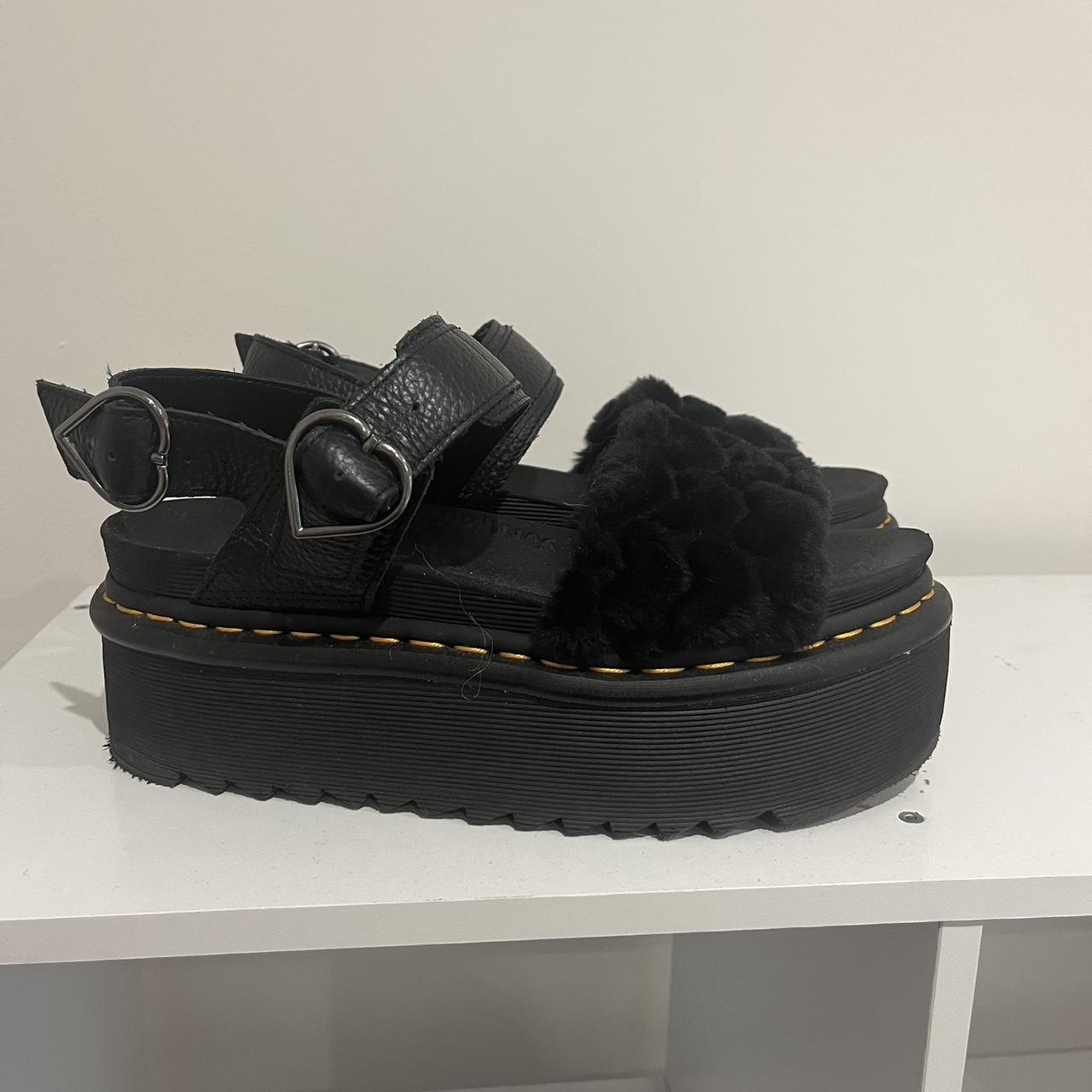 Doc martin platform shoes Size - 6 Been worn once - Depop