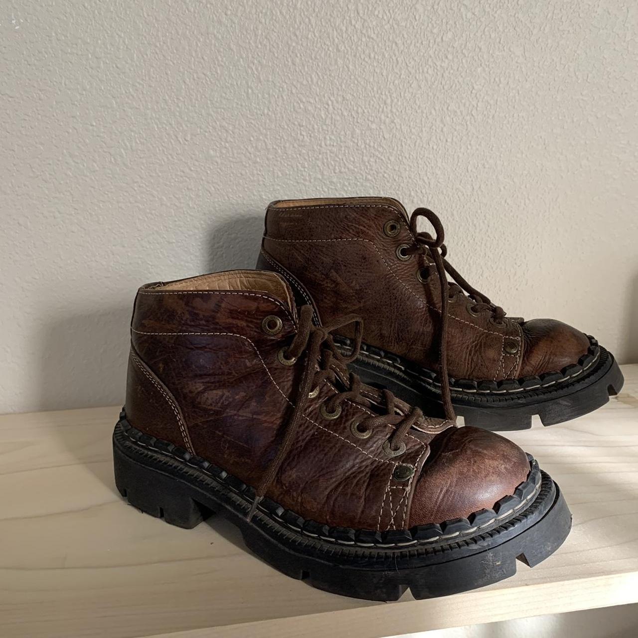 genuine leather brown vintage London Underground... - Depop