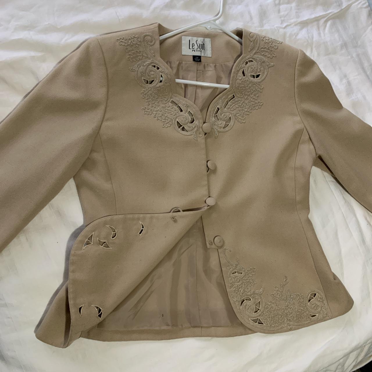 Le suit petite church jacket 3 quarter ! - Depop