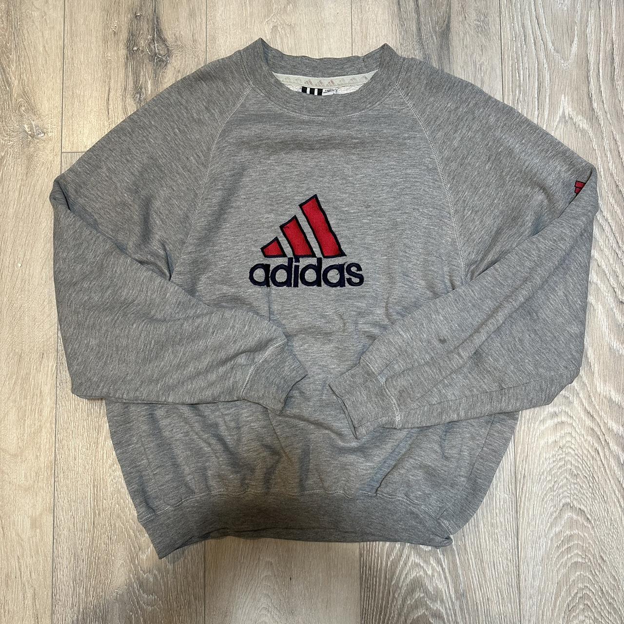 Vintage Adidas crewneck Size Large No flaws - Depop