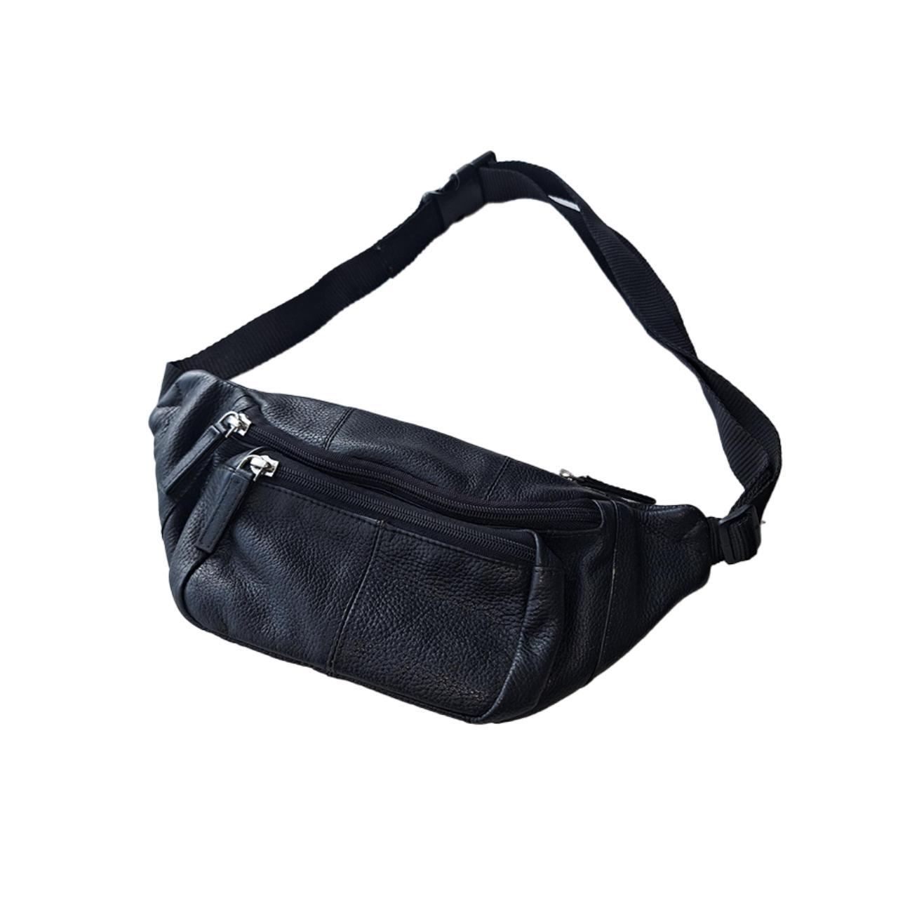 Men's Vintage Leather Belt Bag / Bum Bag. Large... - Depop