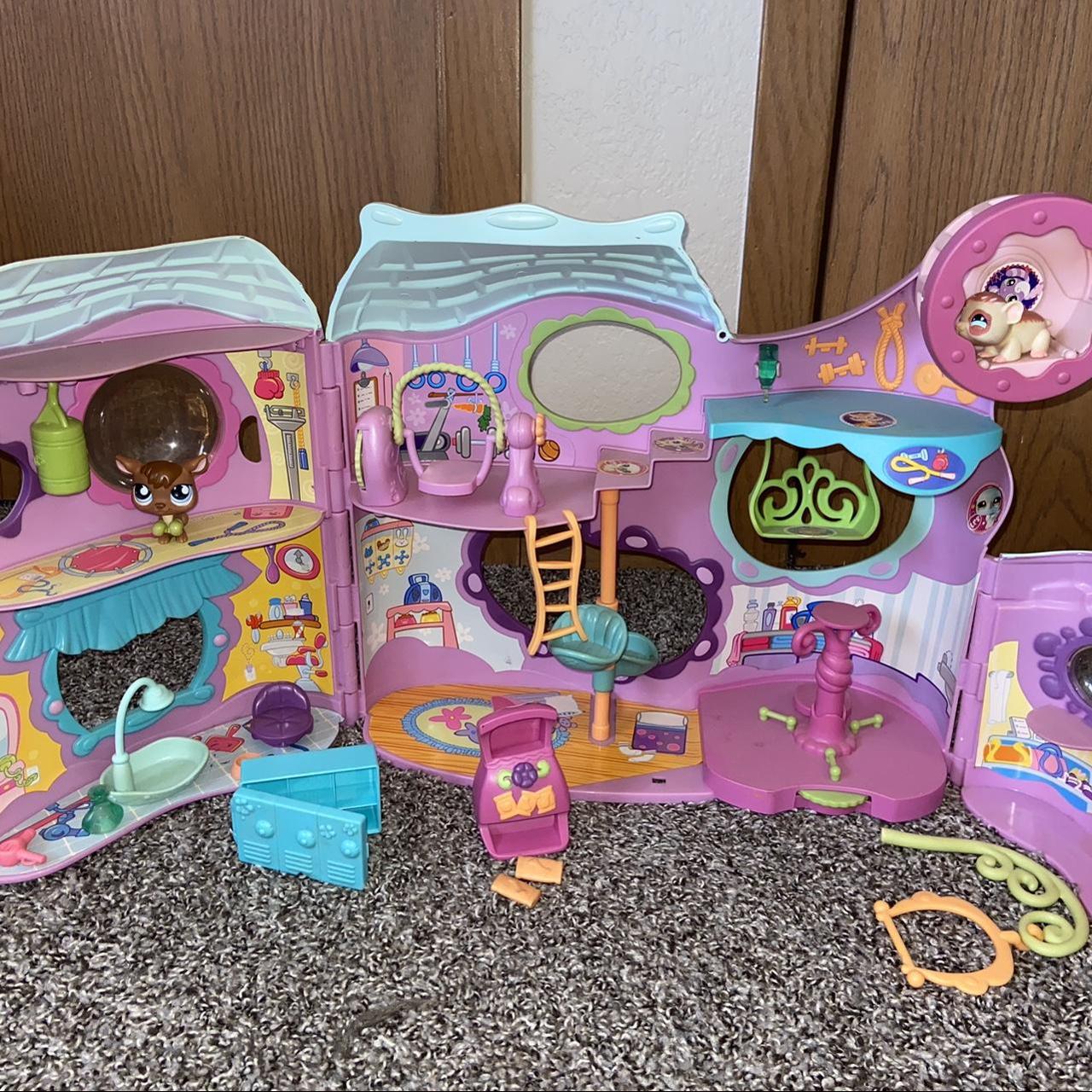 LPS 2008 Tail Waggin Fitness Club play set ‼️Read... - Depop