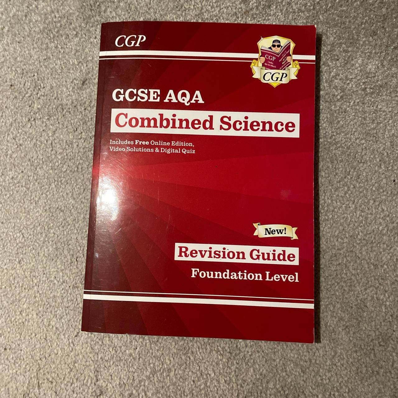 GCSE combined science revision guide foundation level. - Depop