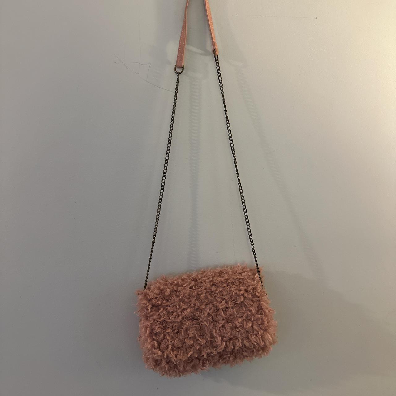 Fuzzy Target New Day Purse, in clean fair condition! - Depop