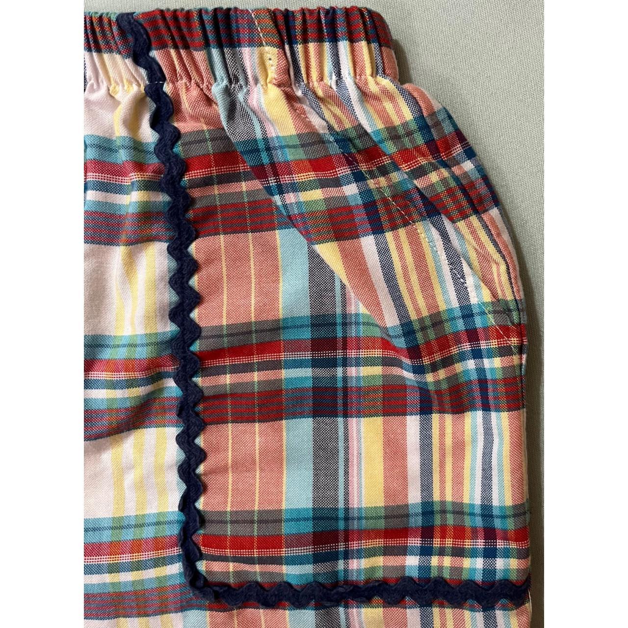 These girl’s sweet plaid shorts are by Kelly Kids... - Depop