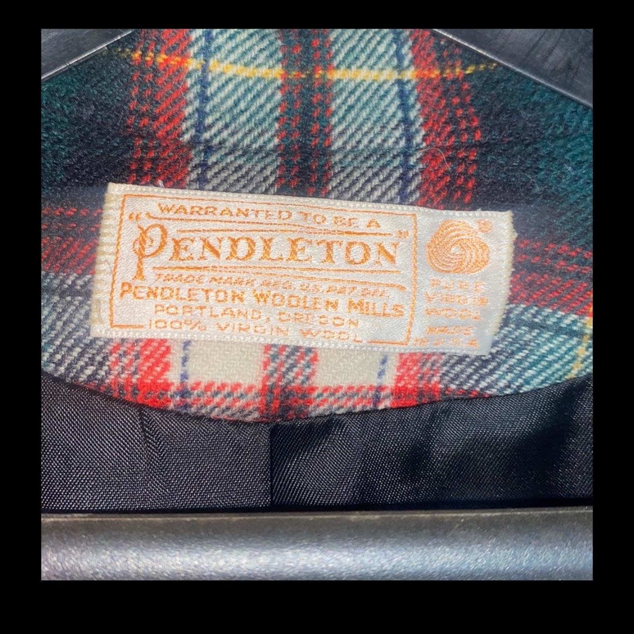 Pendleton Women's Blazer 100% virgin wool Red and... - Depop