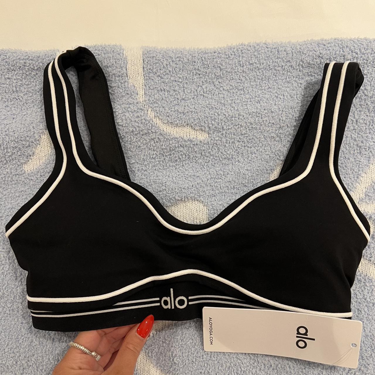 NWT Alo Black & White Heart Throb Bra Logo isn’t... | Depop