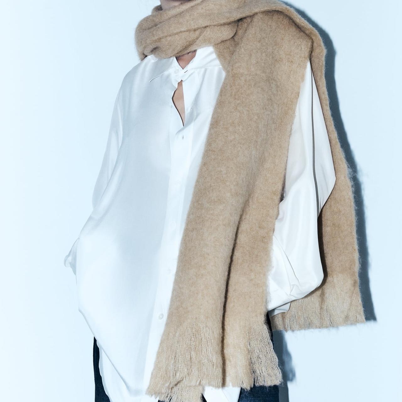 Zara wool scarf Hardly worn 3 times. The colour... - Depop