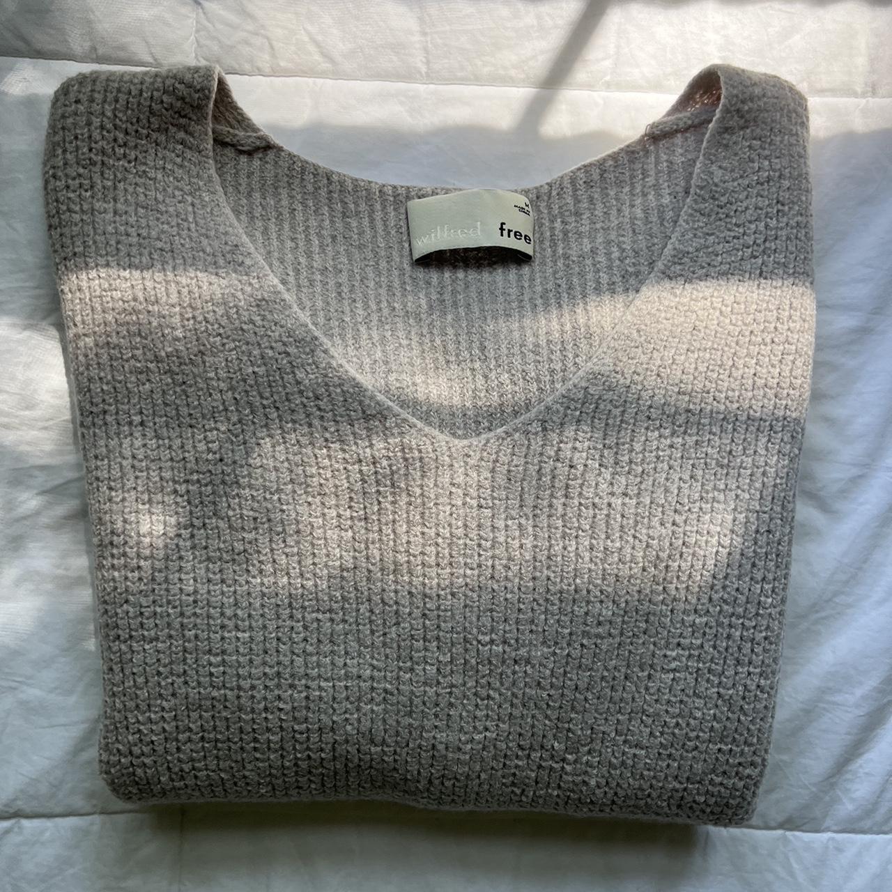 Wilfred Free light grey pullover 100% merino wool... - Depop