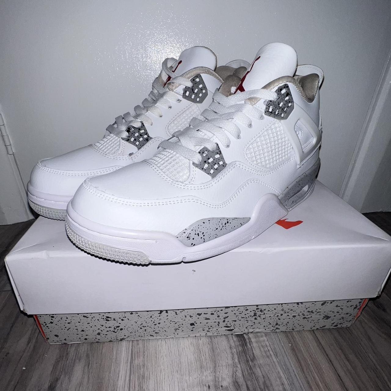 Jordan 4 Retro Oreos! ⚪️🔴 Comes with box and... | Depop