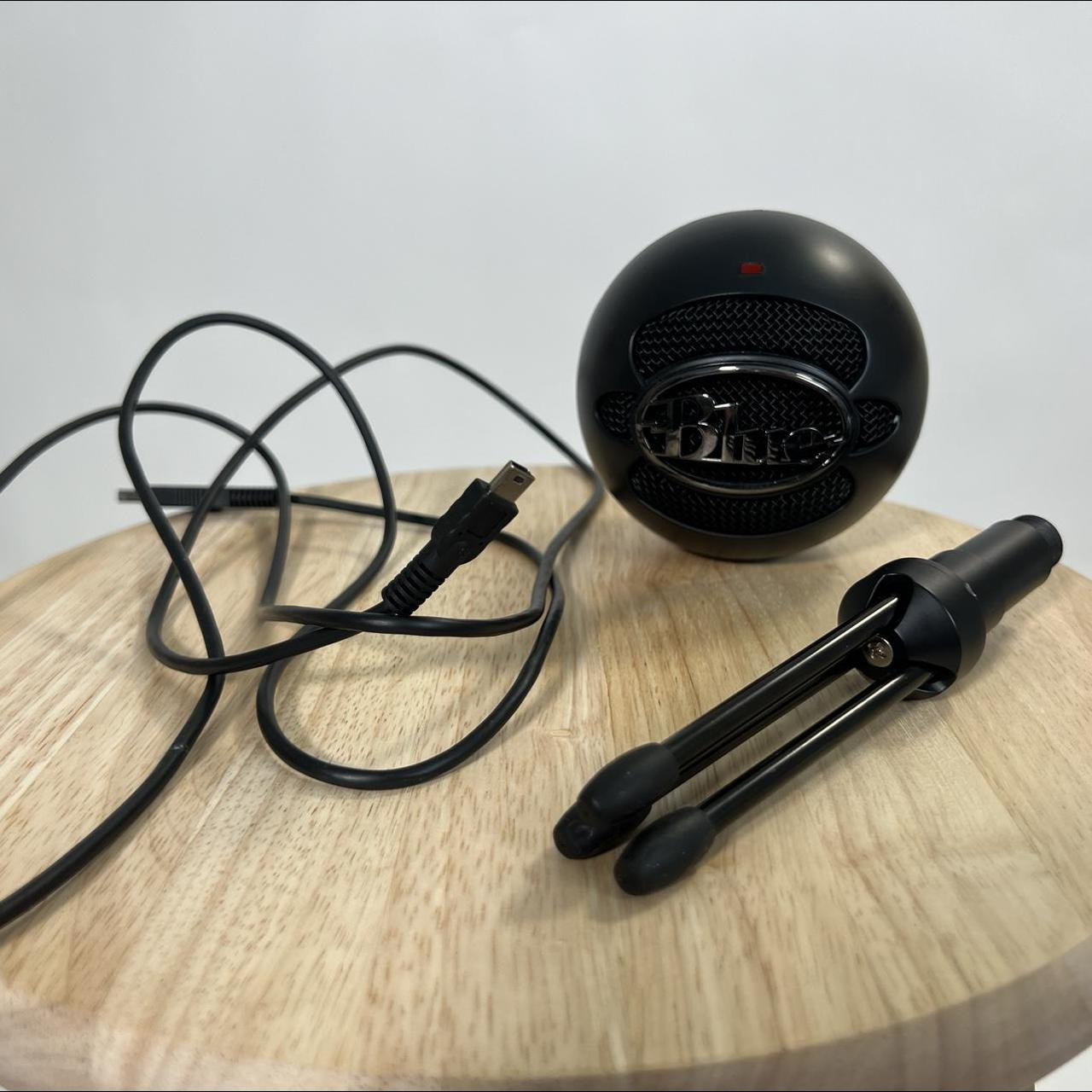 Black snowball yeti mic Everything is functioning... - Depop