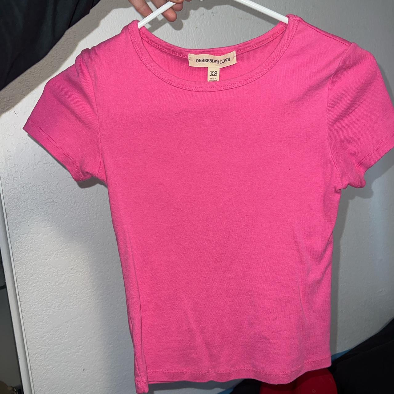 super cute pink tee - size XS but can fit a S/M... - Depop
