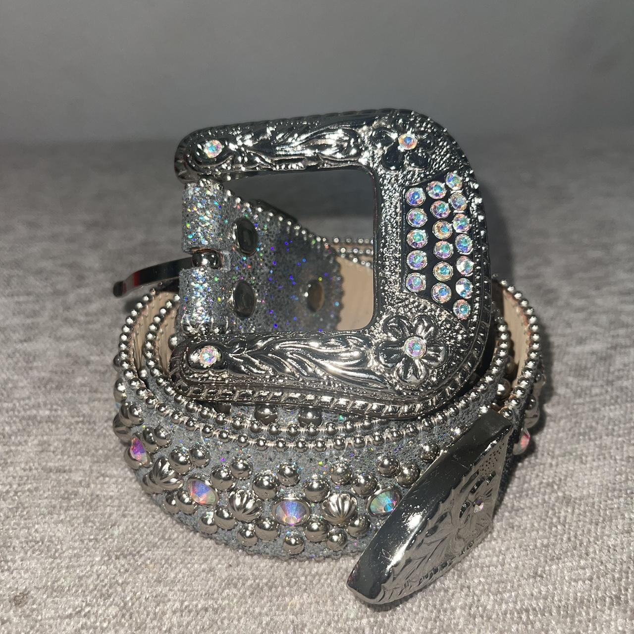 BB Simon Belt 8/10 Couple scuffs Send offers! - Depop