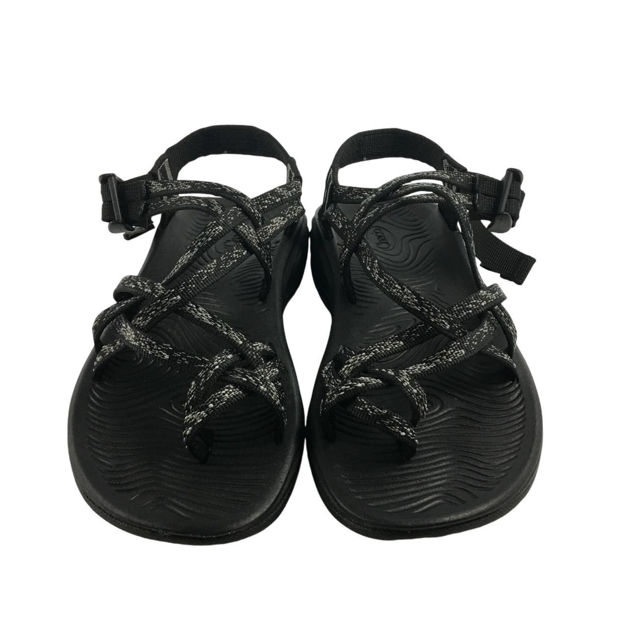CHACO CLASSIC BLACK STRAPPY TOE LOOP SPORT SANDALS... | Depop