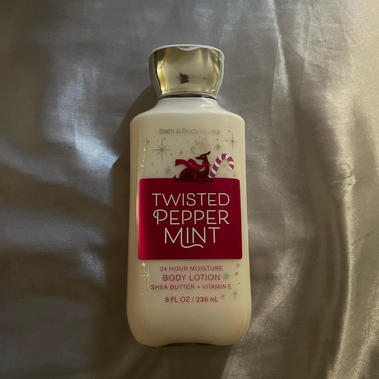 8oz Twisted Peppermint Bath And Body Works Depop