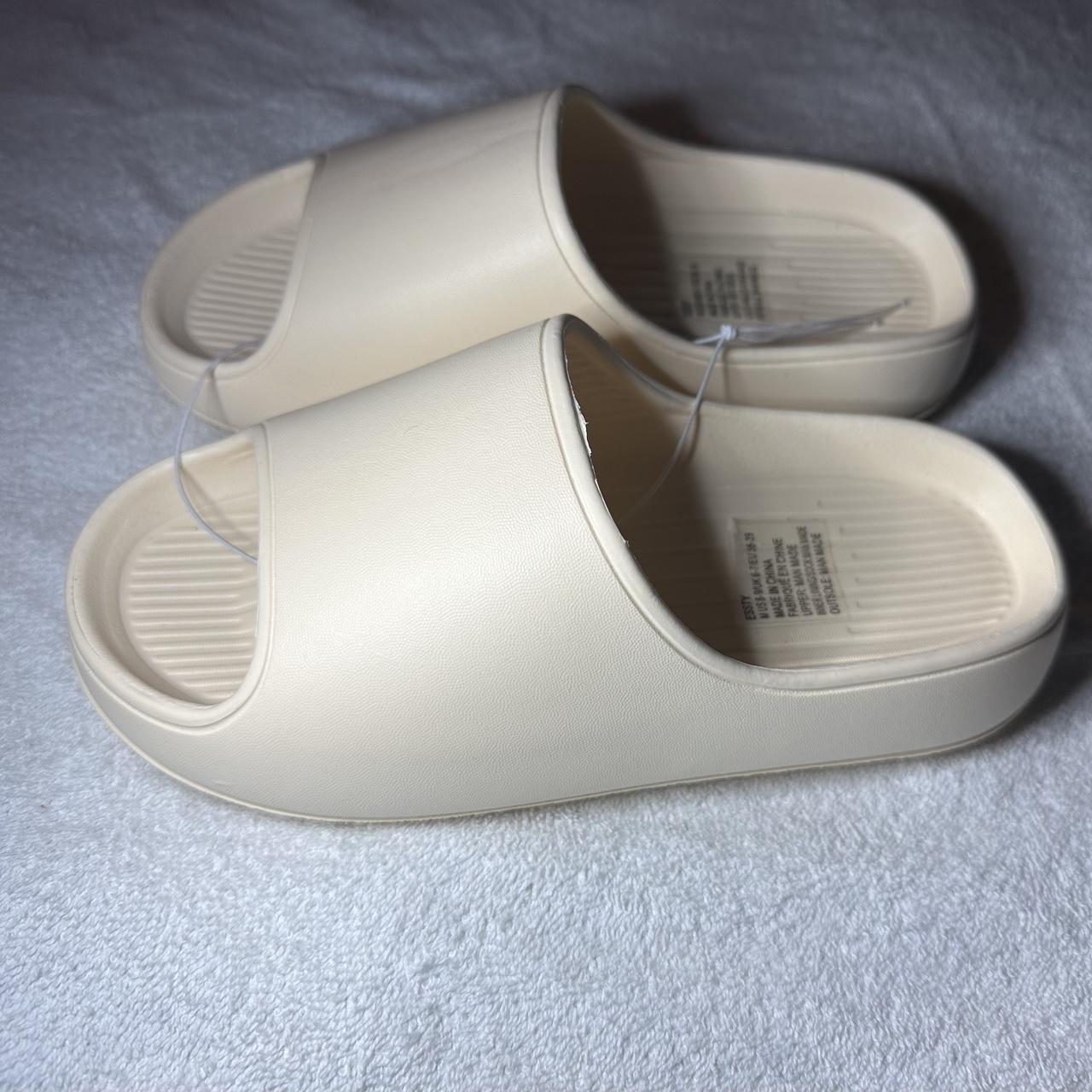 Cream foam slides -never worn - Depop