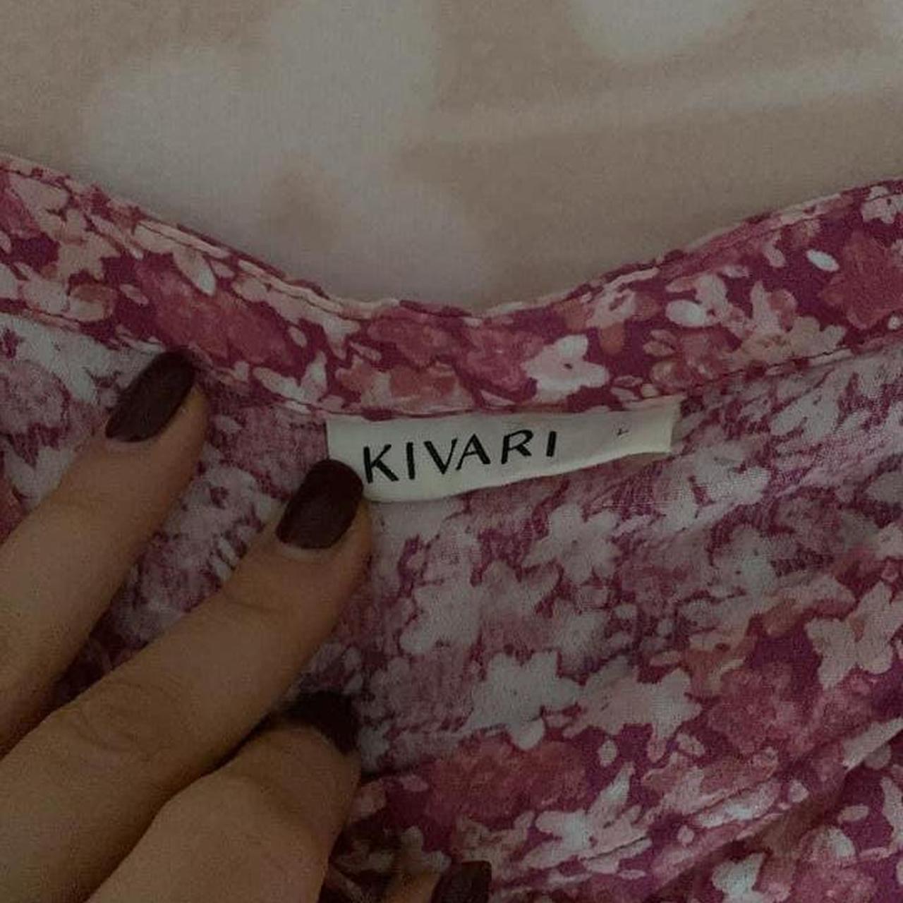 Kivari Riley Ditsy midi dress L Perfect condition - Depop