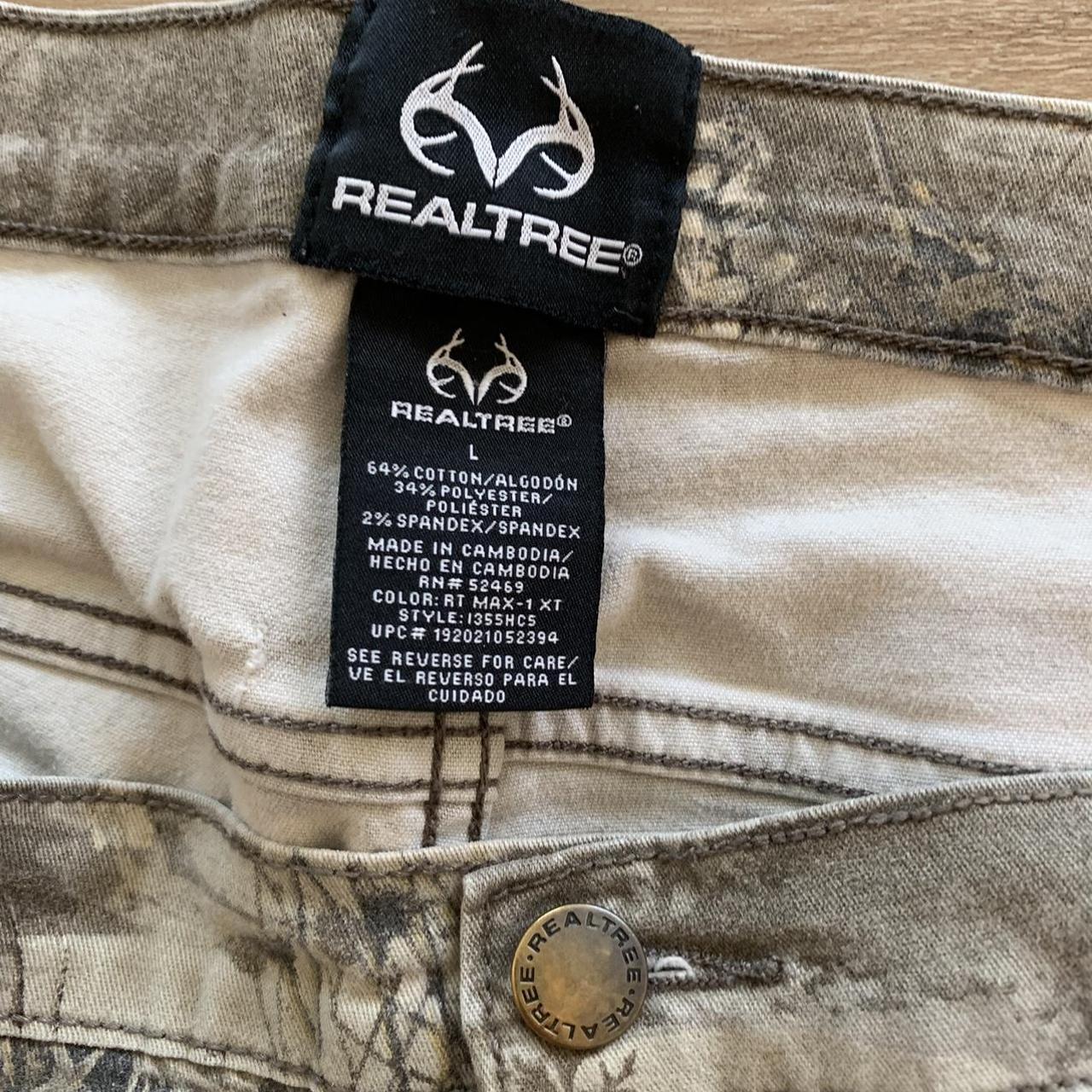Realtree camo print pants. Some small little rips.... - Depop